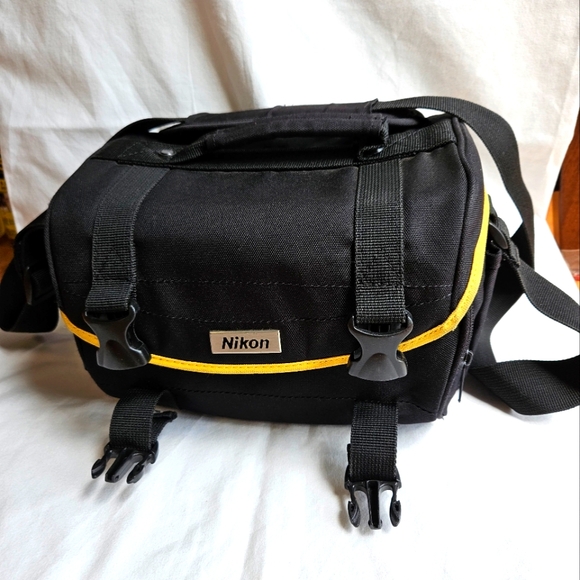 Nikon | Cameras, Photo & Video | Nikon Camera Bag With Adjustable ...